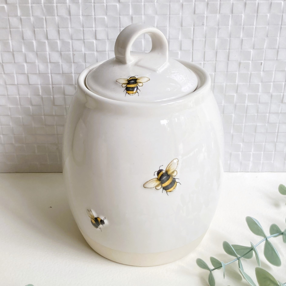 Bumble Bee Canister – Evelyn and Owl